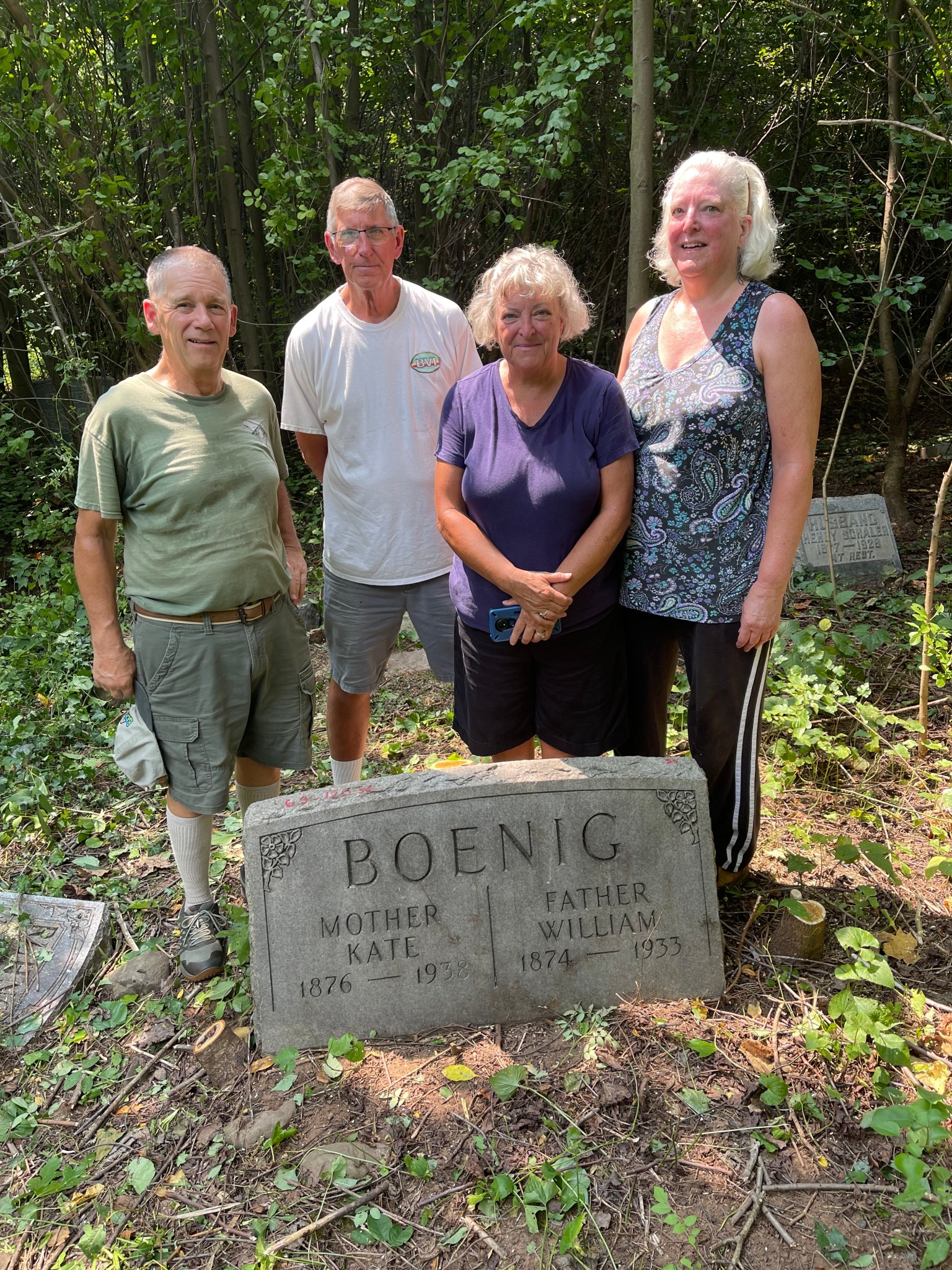 Seuffert & Fardelmann Families Visit – Woodland